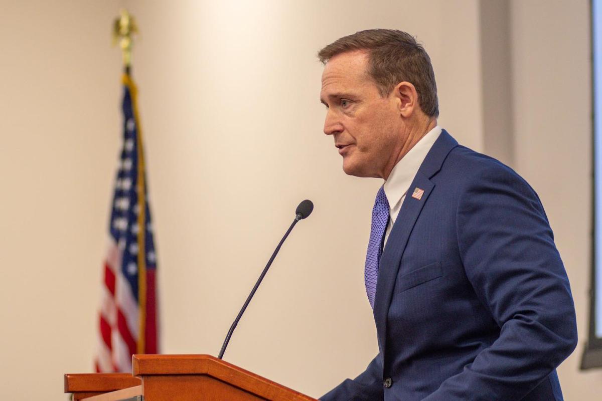 Ted Budd se perfila como Senador de Carolina del Norte