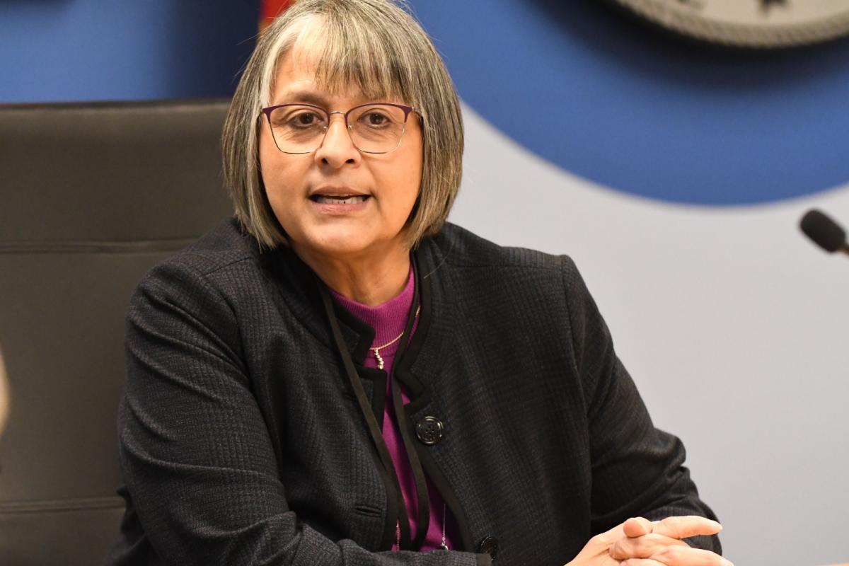 Nombran a Catty Moore superintendente interina de Escuelas Públicas de ...